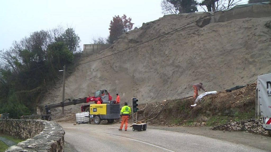Tojaga d.o.o. Mostar radi na sanaciji klizišta u Cim, posao mora biti ...